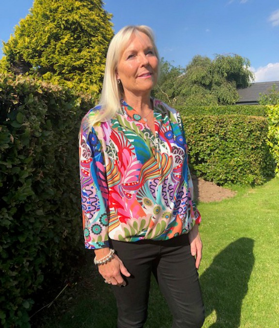 Maker’s Showcase: Psychedelic Blouse from Rachel Casson – Ditto Fabrics