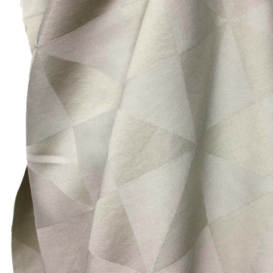 Stone Triangle Viscose – Ditto Fabrics